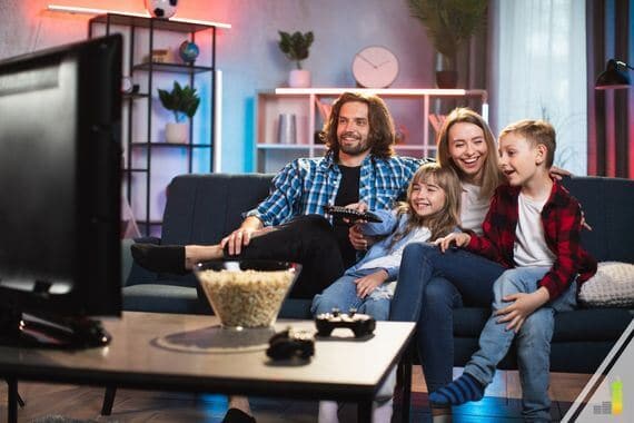 Frndly TV vs. Philo [Which Should You Pick?] - Frugal Rules