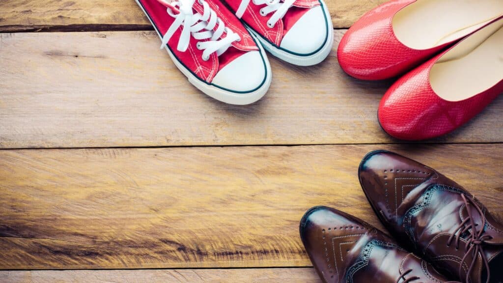 Smart Shopping: 13 Essential Items You Should Always Get at the Dollar ...